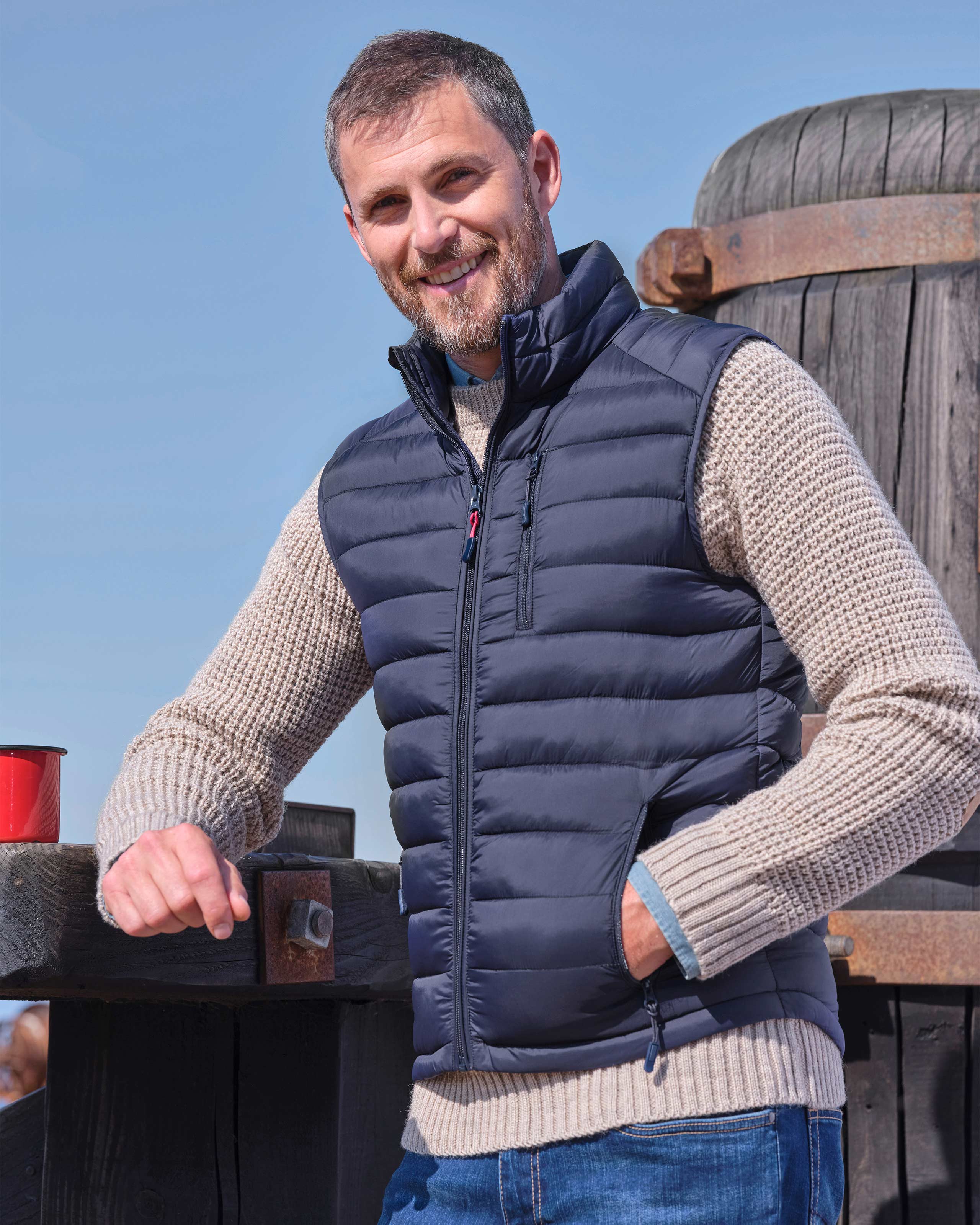 Puffer Gilets | Outerwear | Roama