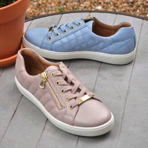 Hotter Shoes & Footwear | Specialising in Wide and Extra Wide Fitment